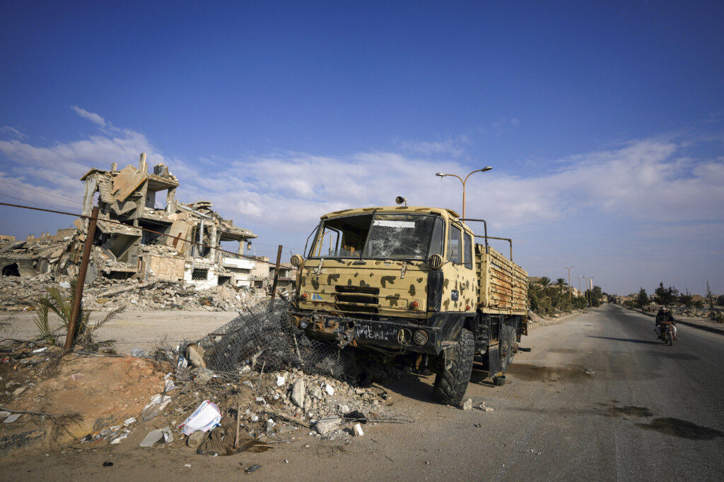 Middle East, Israeli attacks in Syria: Palmyra base hit - LaPresse News