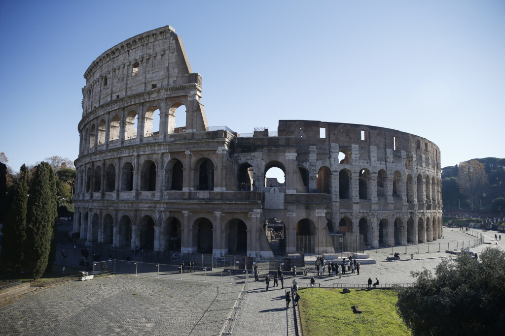 Rome, medical unit active from today at the Colosseum Archaeological ...