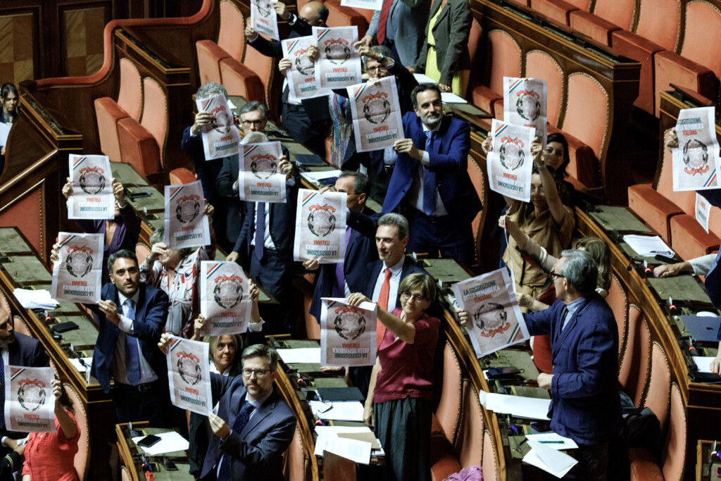 Career separation: Senate approves constitutional reform in second ...