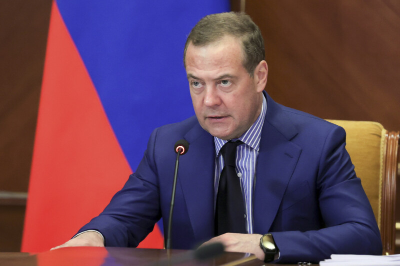Ukraine, Medvedev: ‘Russia will not accept NATO troops as a guarantee ...