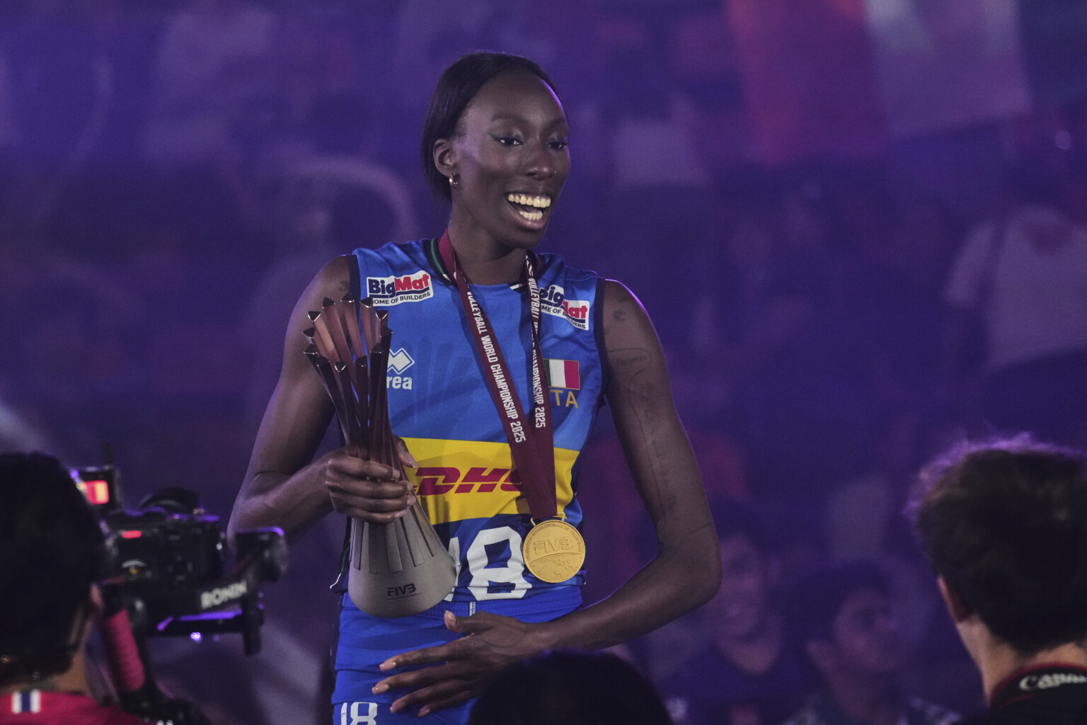 Volleyball: Egonu and Milano stay together—two-year extension and ...