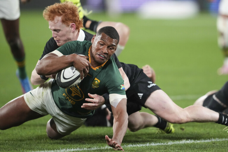 Rugby: South Africa crushes New Zealand 43-10, worst defeat ever for ...