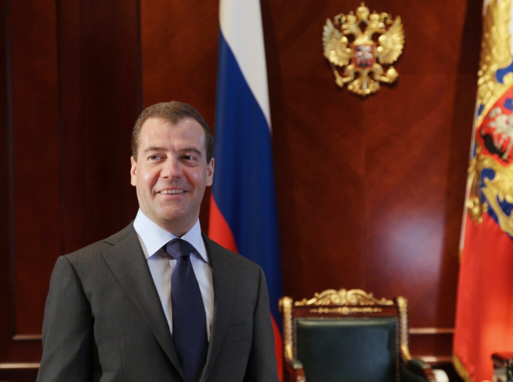 Ukraine, Medvedev: ‘NATO no-fly zone would mean war with Moscow ...