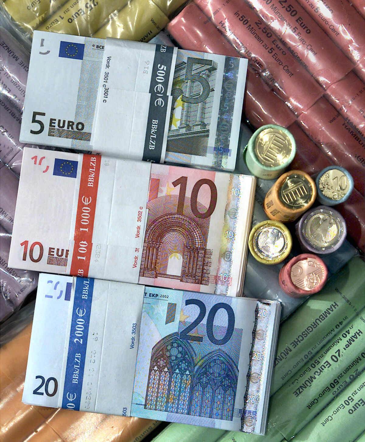 GDP: OECD forecasts +0.6% growth in Italy in 2025, with 2026 estimate ...