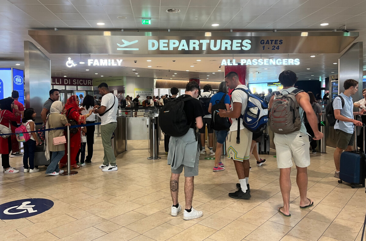 Cybersecurity: attacks on European airports, man arrested in the UK ...