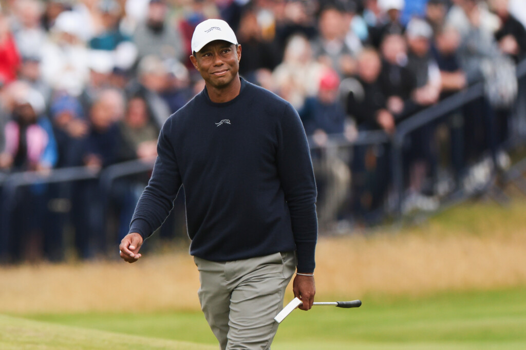 Golf, endless ordeal for Tiger Woods: operated again on his back ...