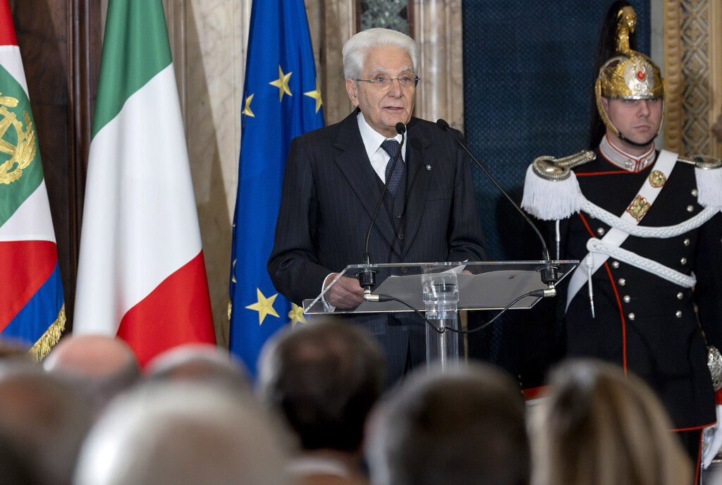 Elderly people: Mattarella, valuable solidarity activities - LaPresse News