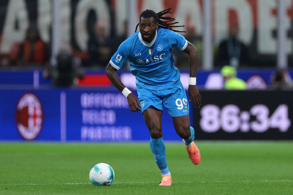Napoli, Anguissa suffers serious injury: long lay-off feared - LaPresse ...