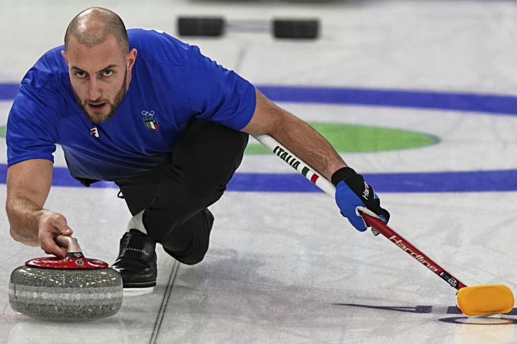 Milano Cortina, curling: Italian mixed doubles defeated by Great ...